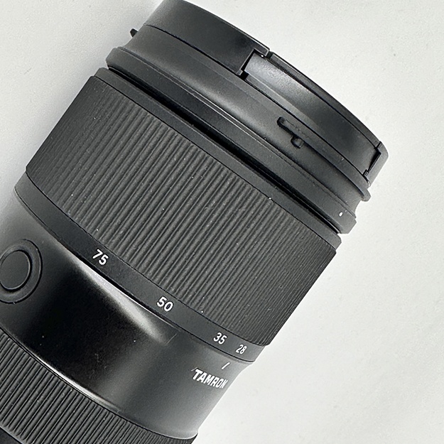 Купить Фотоаппарат Sony Alpha ILCE-7M4 Body + Объектив Tamron 28-75mm f ...